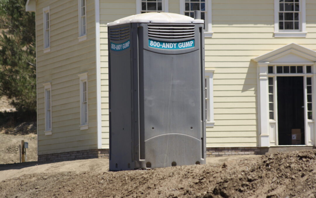 Deluxe Potable Restroom Rental - Andy Gump