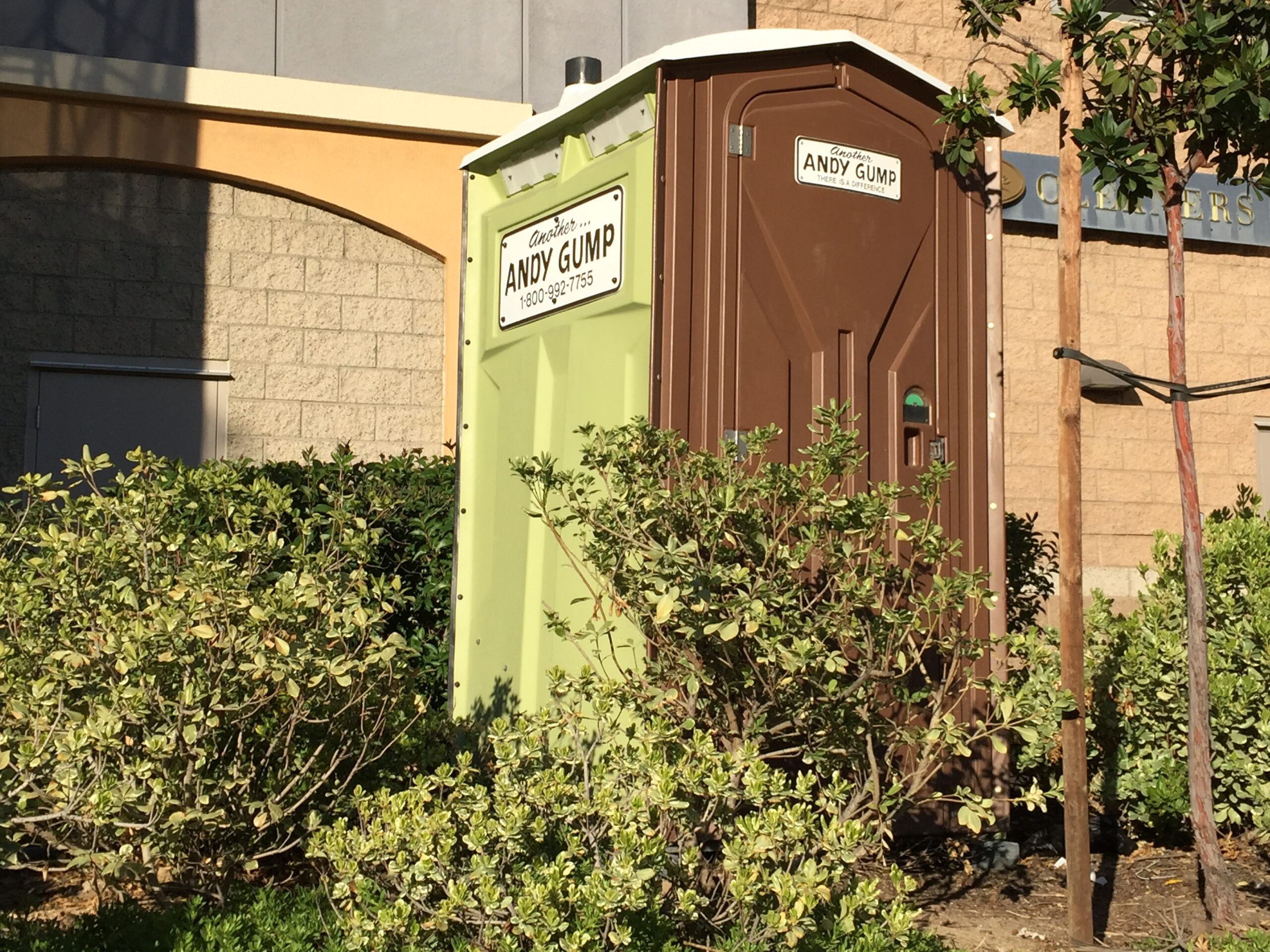 Andy_Gump_Portale_Restroom_Single_Construction50 - Andy Gump